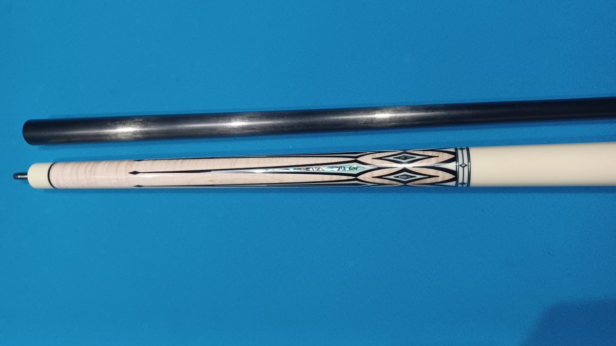 Sold - Predator Ikon w/ Revo Shaft and Extension | AzBilliards Forums