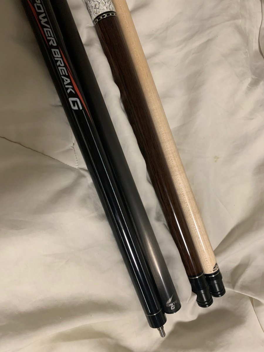 Mezz Playing cue set (EC7 plus Power G Break cue)!!!! 1700 Mezz Playing cue set (EC7 plus Power G Break cue)!!!! 1700