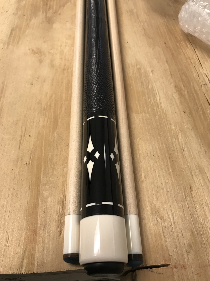 Sold - Beautiful Chris Nitti 8Point, Lizard Wrap, 2 Shafts ...